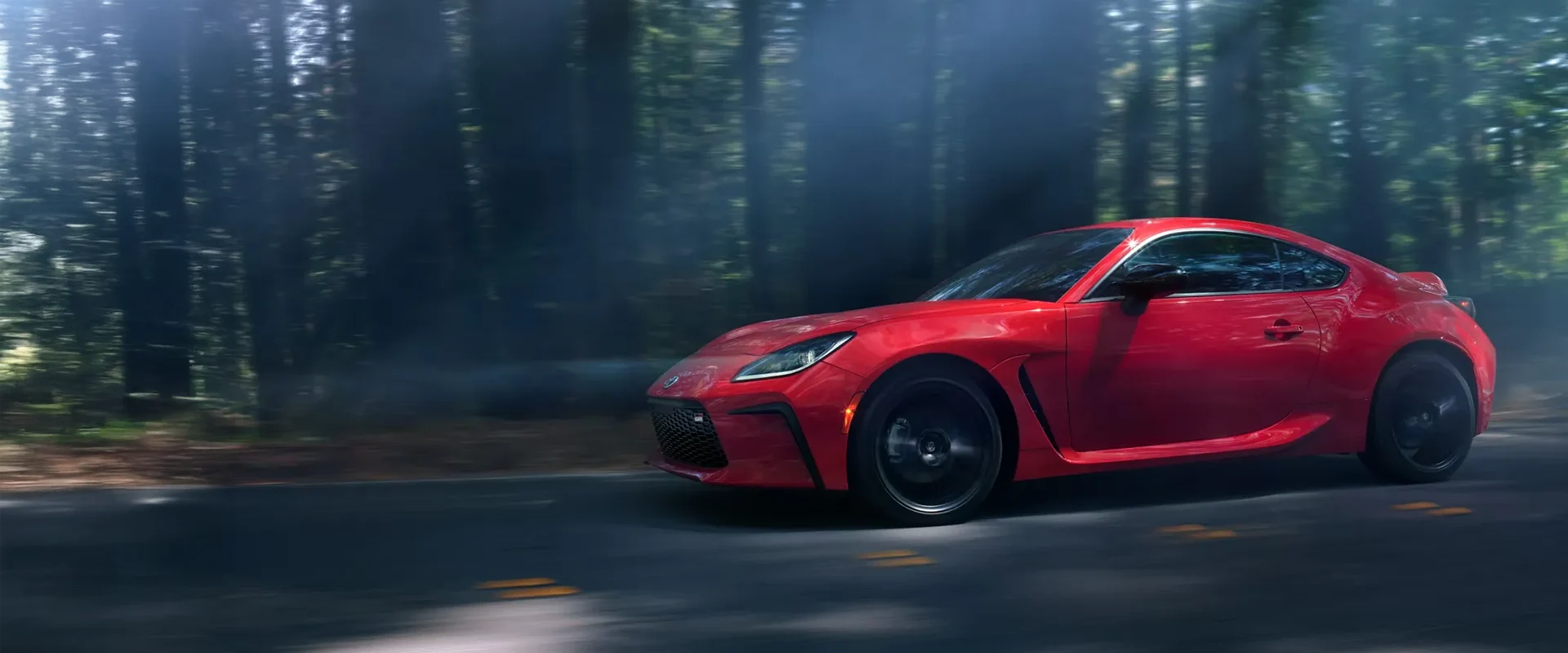 New Toyota GR86 – Sleek Sports Coupe with Dynamic Performance & Style