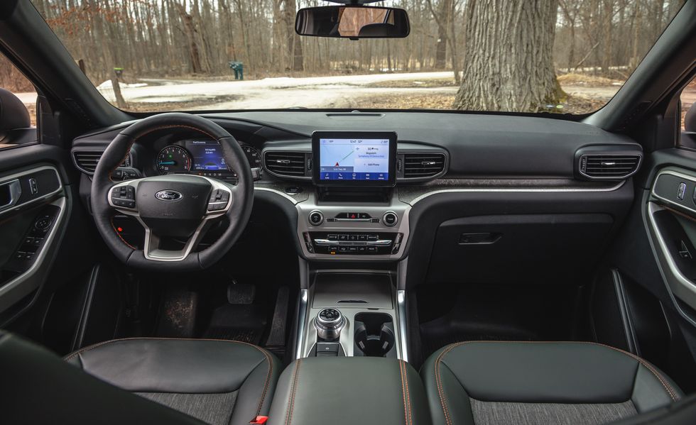 Best 6 Passenger Vehicles for Group Travel: Comfort Ride
