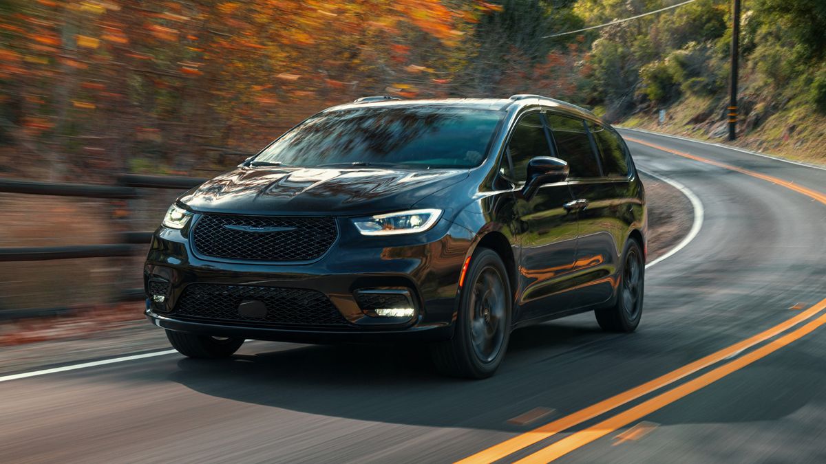 Best 6 Passenger Vehicles for Group Travel: Comfort Ride