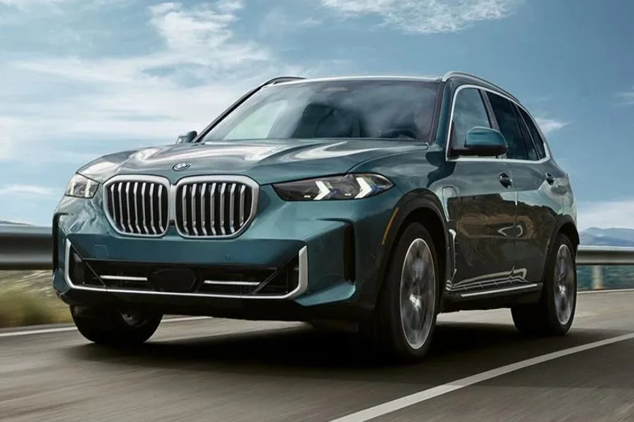 Create Your Custom BMW | Design Your Perfect Vehicle