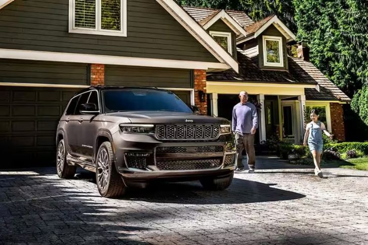 2025 Jeep Grand Cherokee 4x4 Trailhawk 4xe Carb State Package 4dr SUV ...