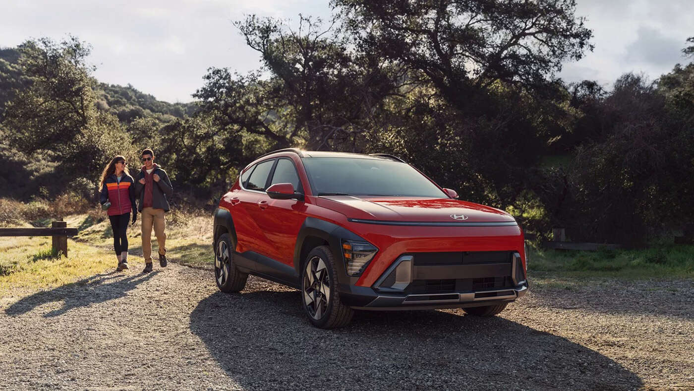 2025 Hyundai KONA SE 4dr Crossover Specifications | Compare Key Features