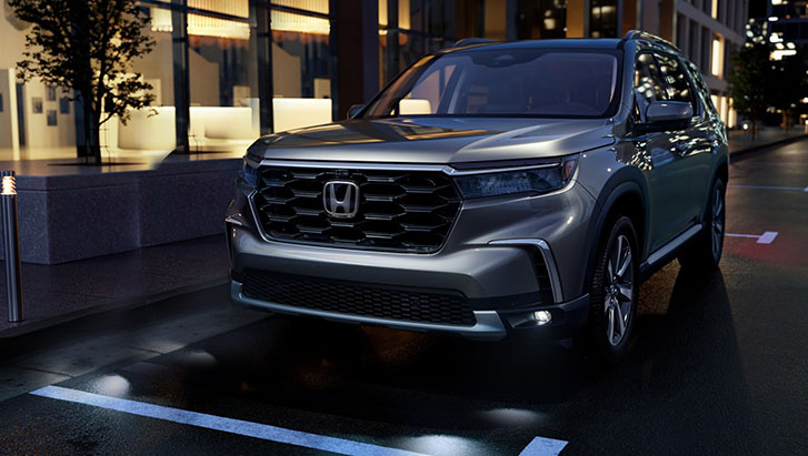 Explore the Full Specifications of the 2025 Honda Pilot Sport 4dr SUV