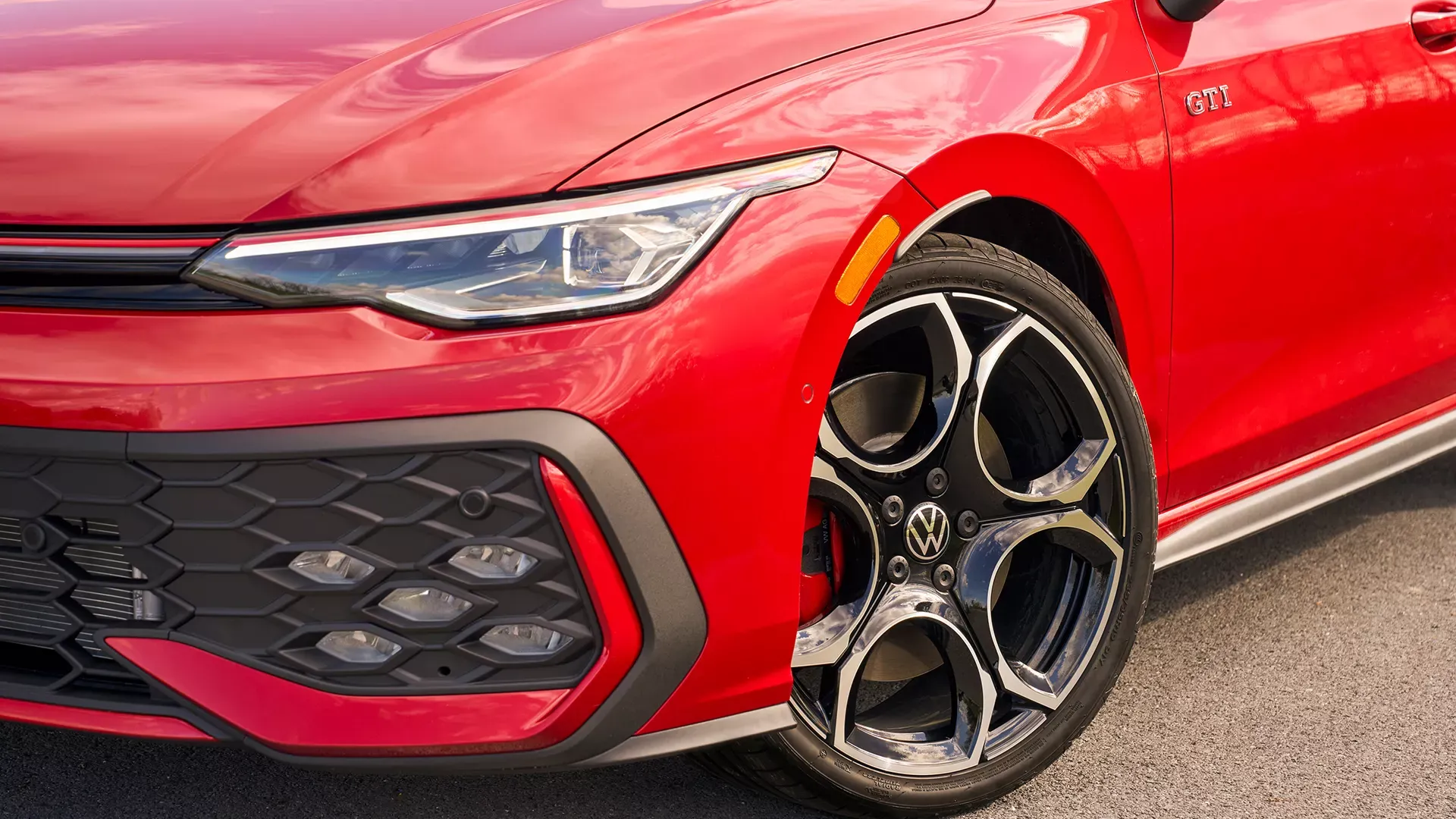 2026 Golf GTI S 4dr Hatchback Specs | Engine, MPG & Features List