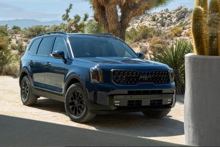2025 Kia Telluride AWD LX 4dr SUV Specs & Review