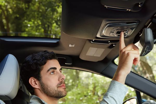 2025 Subaru Solterra trim levels and features