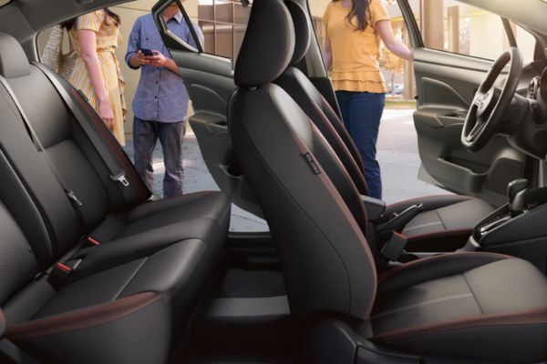 2025 Nissan Versa S 4dr Sedan 5M Specs | Features & Local Availability