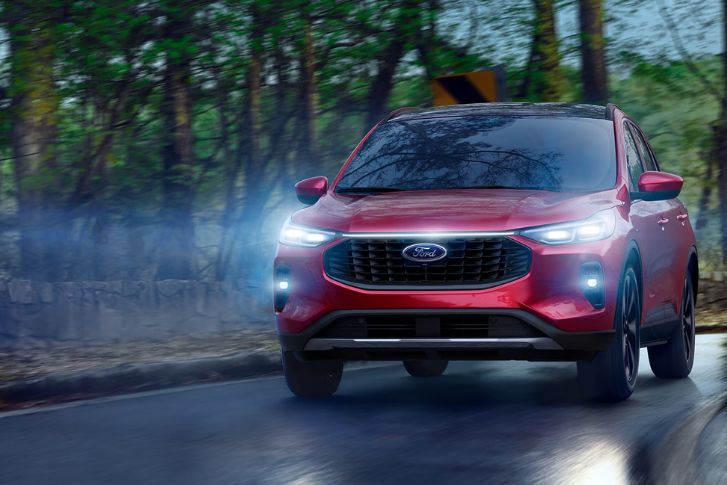 2025 Ford Escape Overview | All Specs & Features