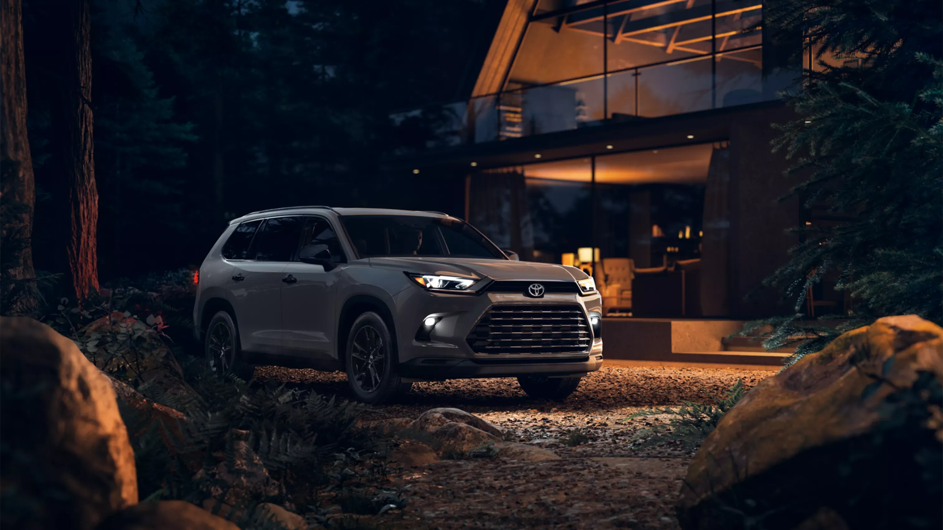 2026 Toyota Grand Highlander Hybrid Features & Specs | Usedcarsforsale.com