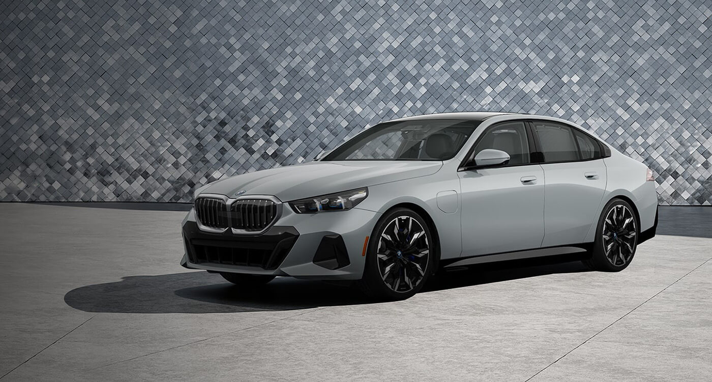 2025 BMW 5 Series Guide | Features & Specs