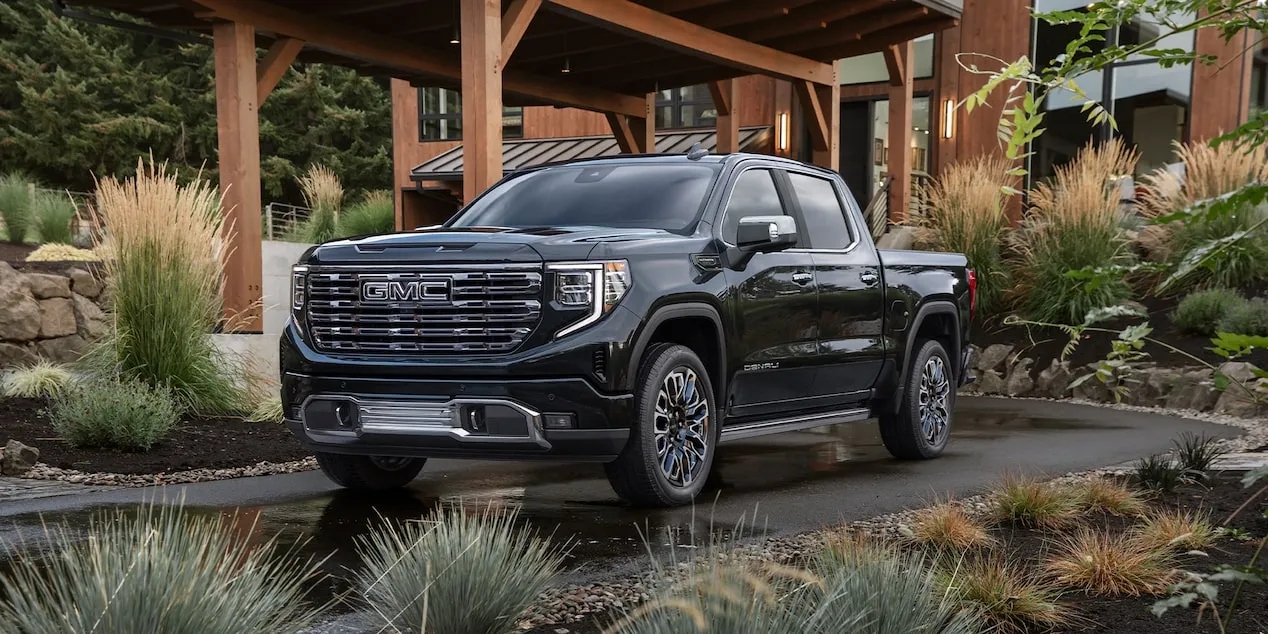 Detailed 2026 GMC Sierra 1500 4x2 Pro 2dr Regular Cab 6.6 ft. SB Specs ...