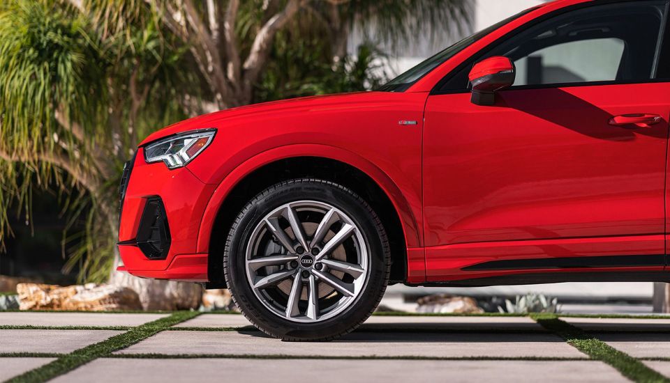 2025 Audi Q3 Overview | All Specs & Features