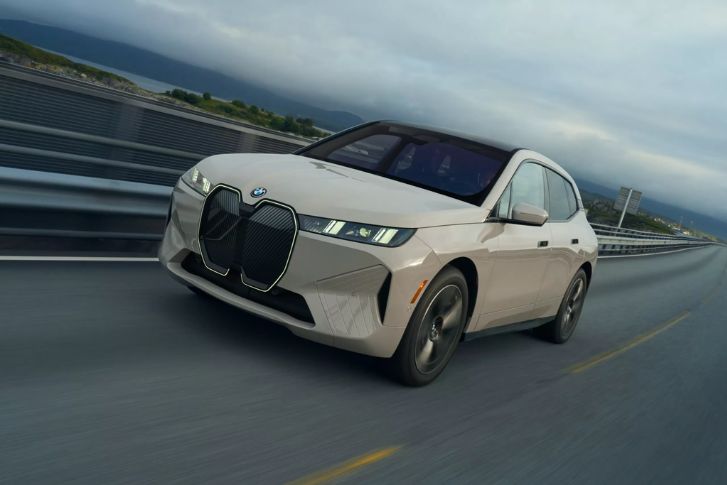 2026 BMW iX AWD xDrive45 4dr Sports Activity Vehicle Specs | Factory ...