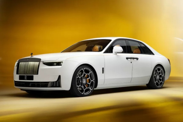 2025 Rolls-Royce Ghost Specs, Features & Options