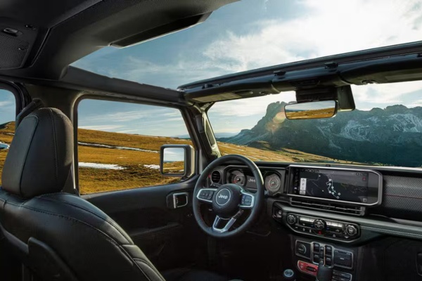 2025 Jeep Wrangler Features & Specs | Research, Compare & Review