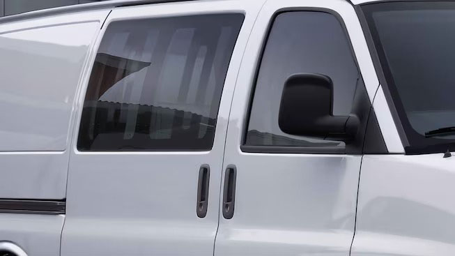 Detailed 2023 GMC Savana 2500 3dr Cargo Van Specs & Tech Features