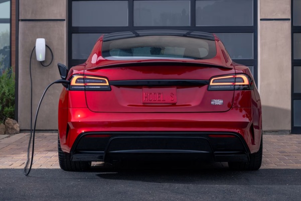 2025 Tesla Model S Guide | Features & Specs