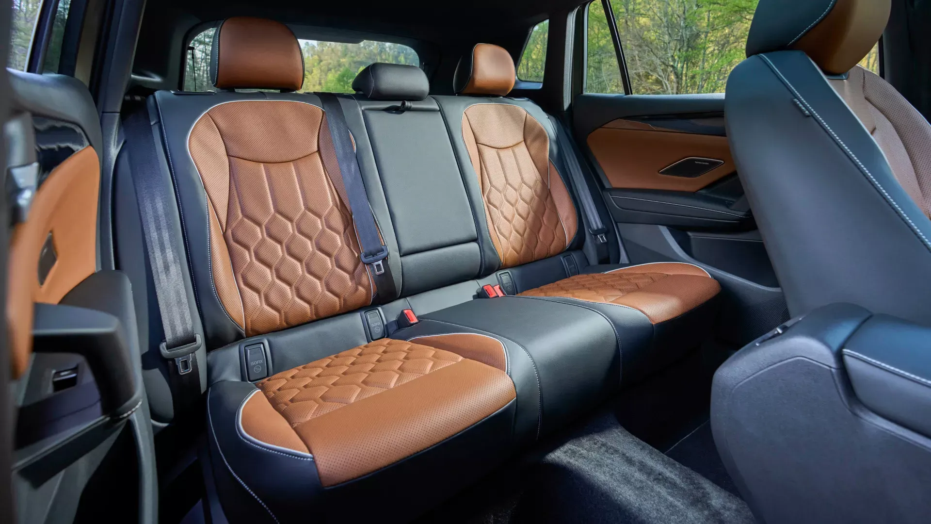 2026 Volkswagen Tiguan Overview | All Specs & Features