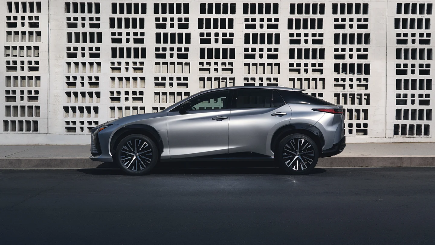 2026 Lexus RZ 350e Base 4dr Crossover Performance & MPG Specs