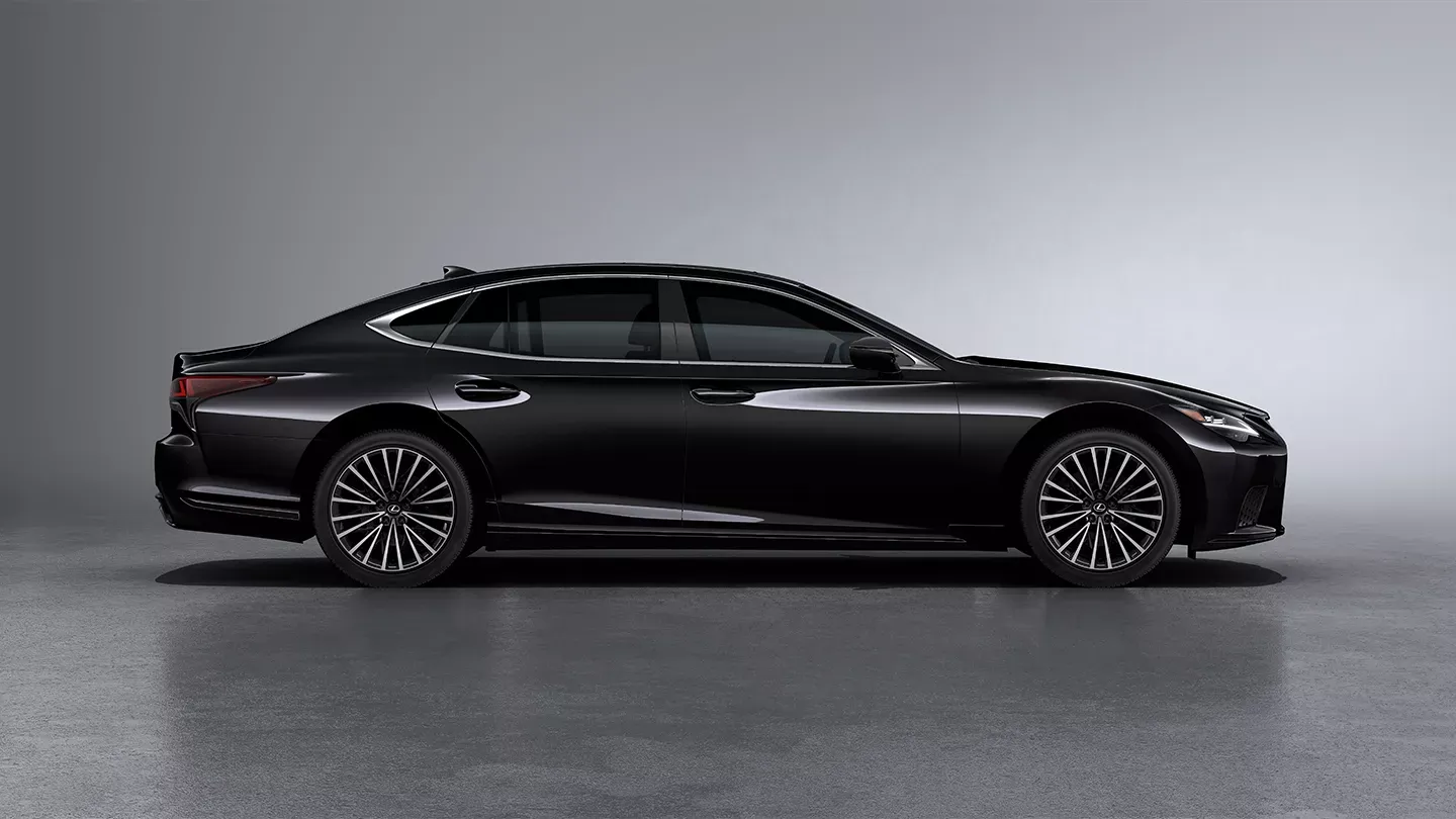 2026 Lexus LS 500 Features & Specs | Usedcarsforsale.com