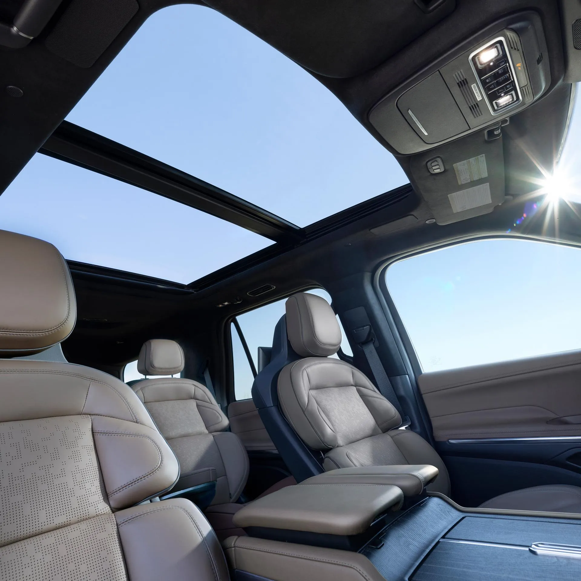2026 Lincoln Navigator | Specs, Trims, and MPG