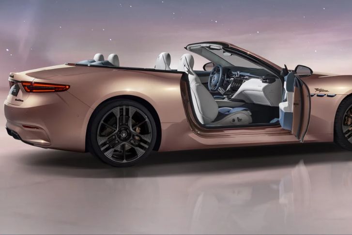 2025 Maserati GranCabrio Overview | All Specs & Features