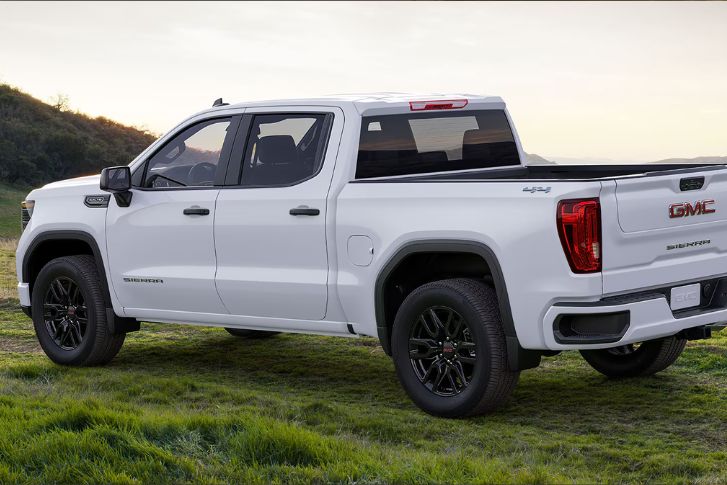 2025 GMC Sierra 1500 Overview | All Specs & Features