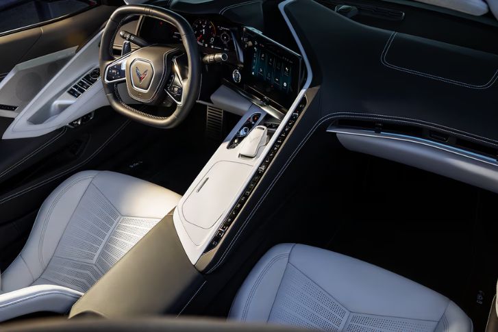 2025 Chevrolet Corvette Stingray 2dr Coupe w/1LT Specs & Review