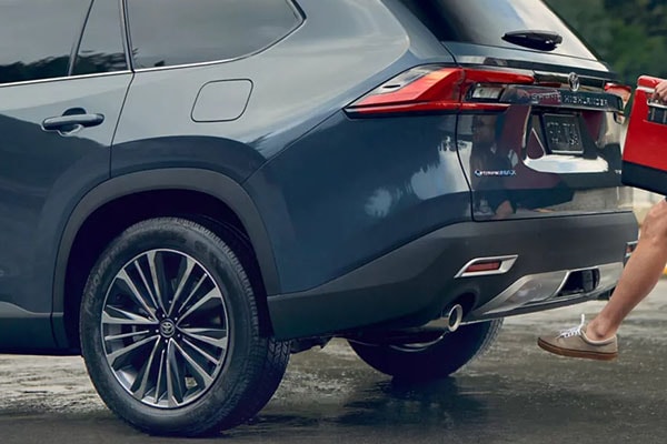 2026 Toyota Grand Highlander Hybrid Features & Specs | Usedcarsforsale.com