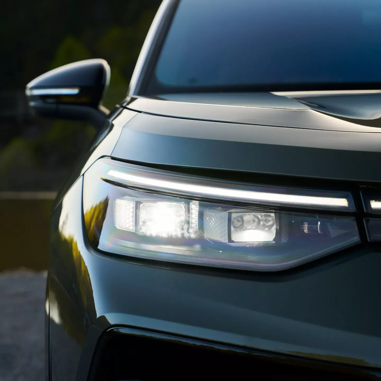 2026 Volkswagen Tiguan Overview | All Specs & Features