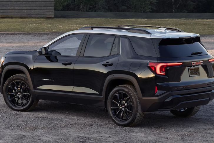 Detailed 2026 GMC Terrain Elevation 4dr SUV Specs & Tech Features