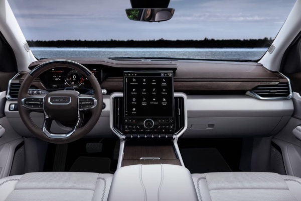 Explore the 2026 GMC Acadia – Features, Safety & Power