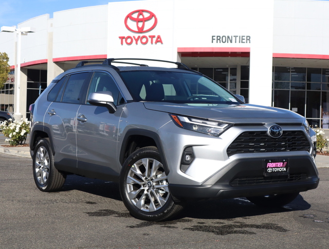 New Suv 2025 Toyota Rav4 Xle Premium for sale in Valencia ...