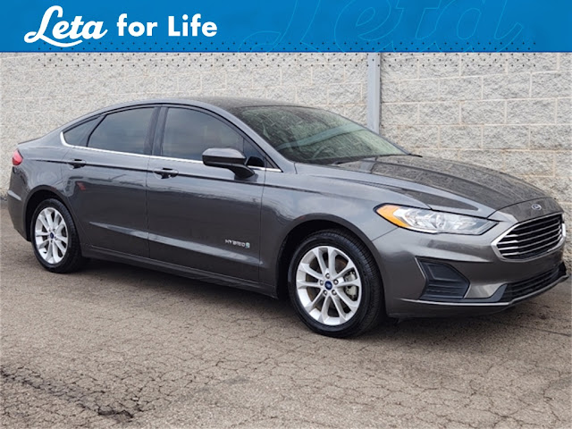 Used Sedan 2019 Ford Fusion Hybrid Se for sale in Saint Louis at $14487 ...