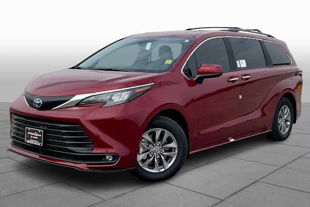 New 2025 Toyota Sienna Xle for sale in Houston at $48734 #5TDYRKEC8SS246317