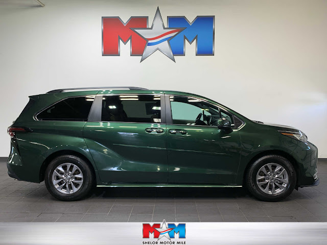 Used 2023 Toyota Sienna Xle for sale in Christiansburg at $45989 ...