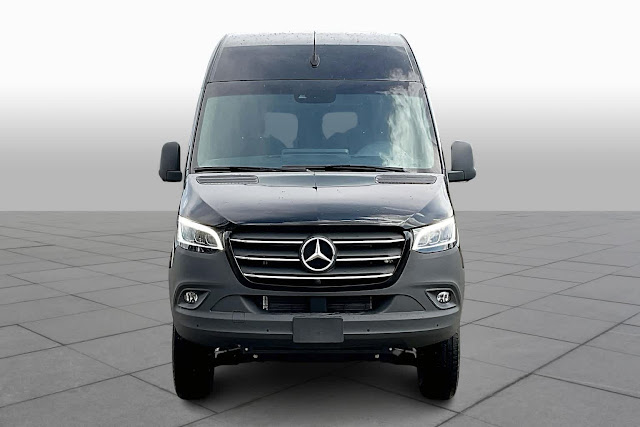 New 2023 Mercedes Benz Sprinter at $73357